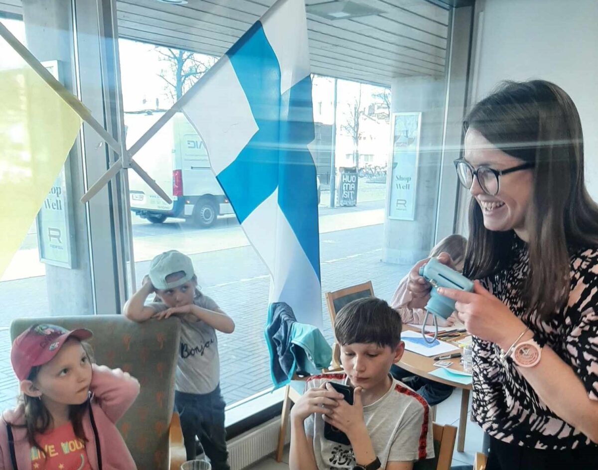 Workshop "Futuristisk design och konst för fred" - Kalyna